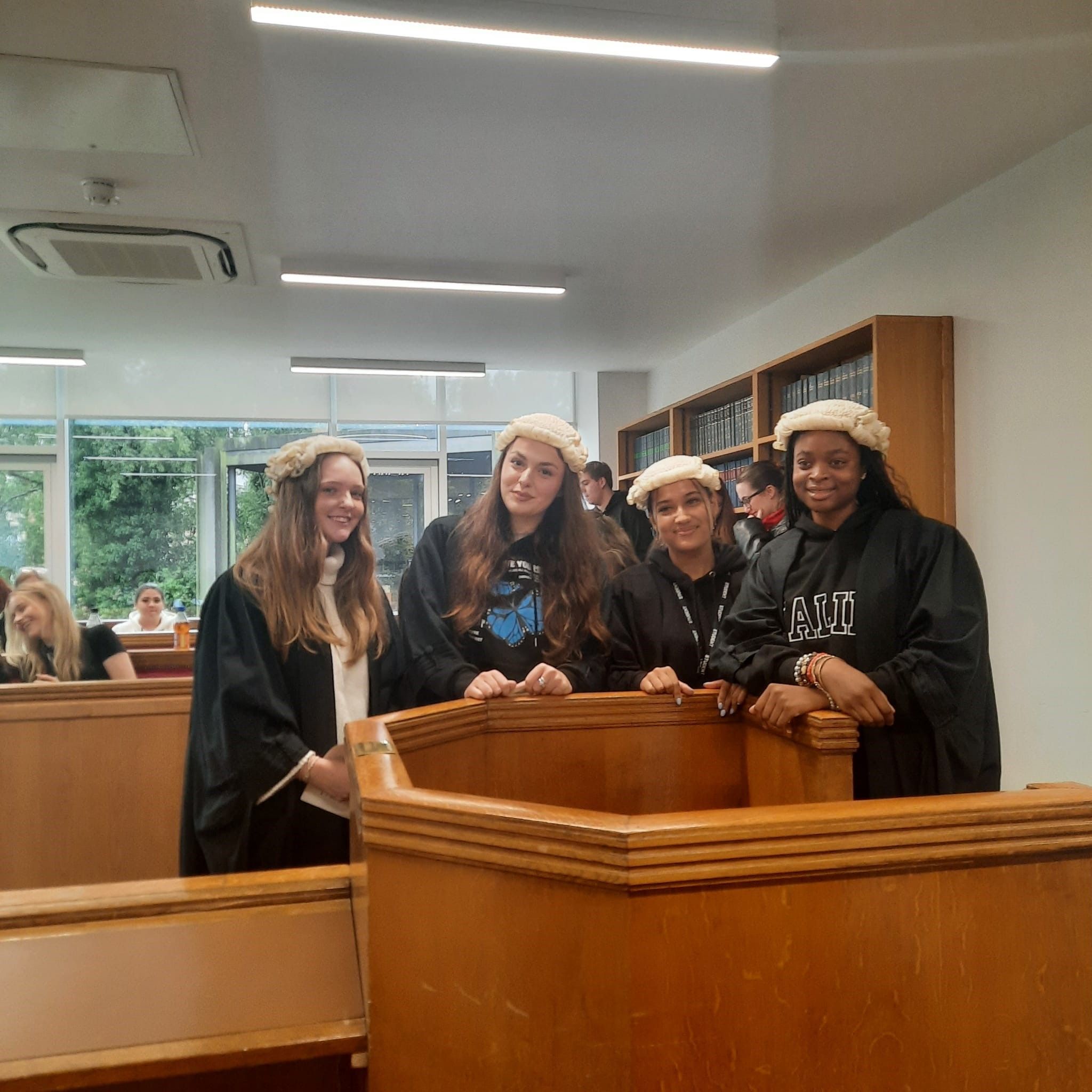 Students attend Edge Hill Criminology Taster Day - Carmel College