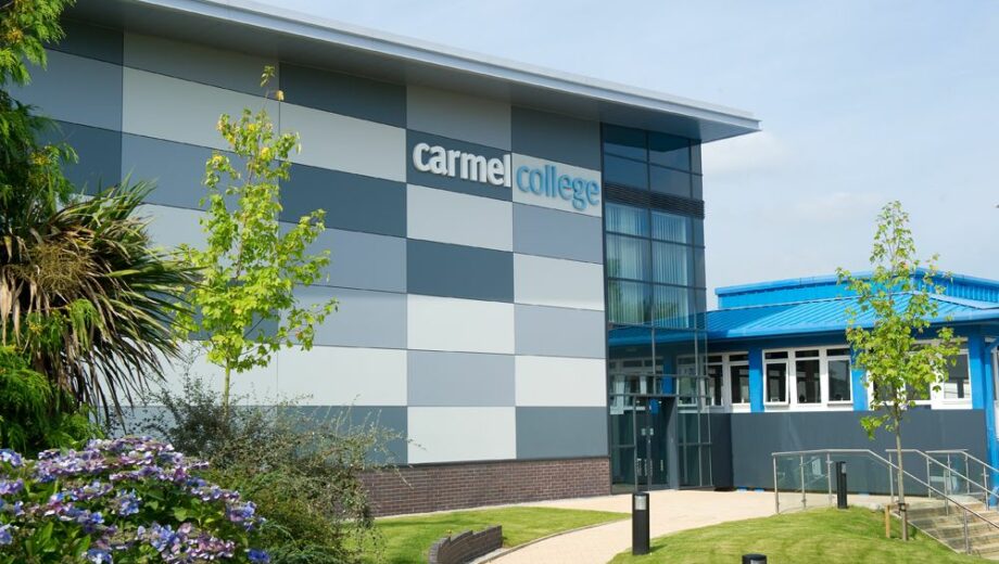 Parent Hub - Carmel College